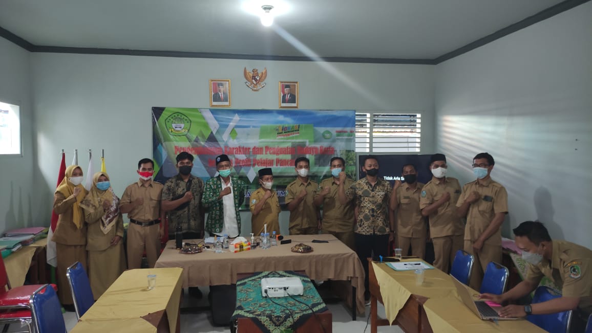 SMK Manbaul Ulum Muncar – Unggul Dalam Akhlaq serta Berprestasi Dalam ...